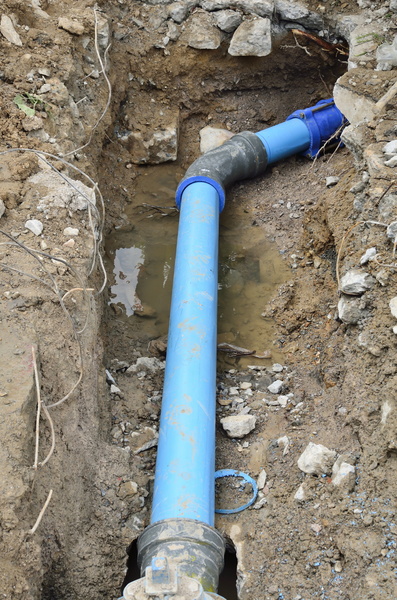 3 Signs of Main Water Line Problems | Hutchins Plumbing & Air Conditioning